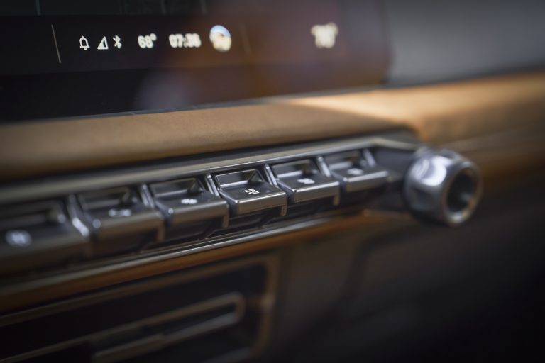 A Closer Look: The Scout Traveler SUV – Scout Motors Stories