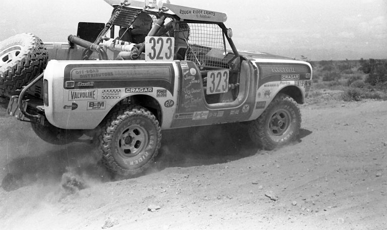 Scout Racing: When Super Scout™ Racers Conquered the Desert – Scout ...
